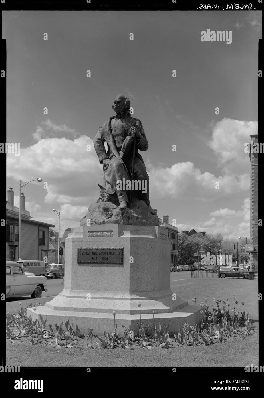 Hawthorne Statue , Monuments & memorials, Hawthorne, Nathaniel, 1804 ...