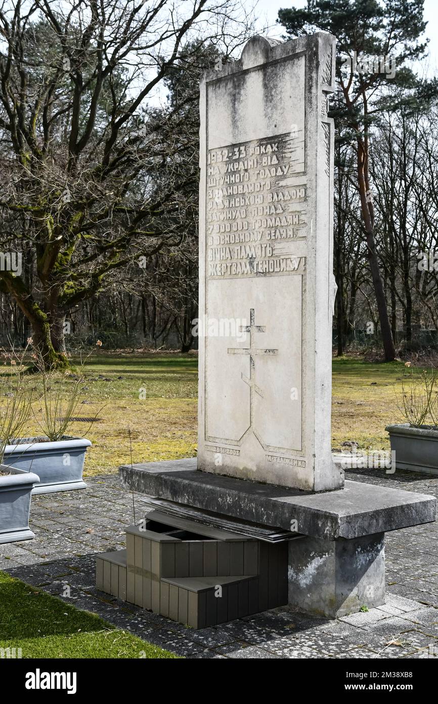 Russian famine illustration hi-res stock photography and images - Alamy