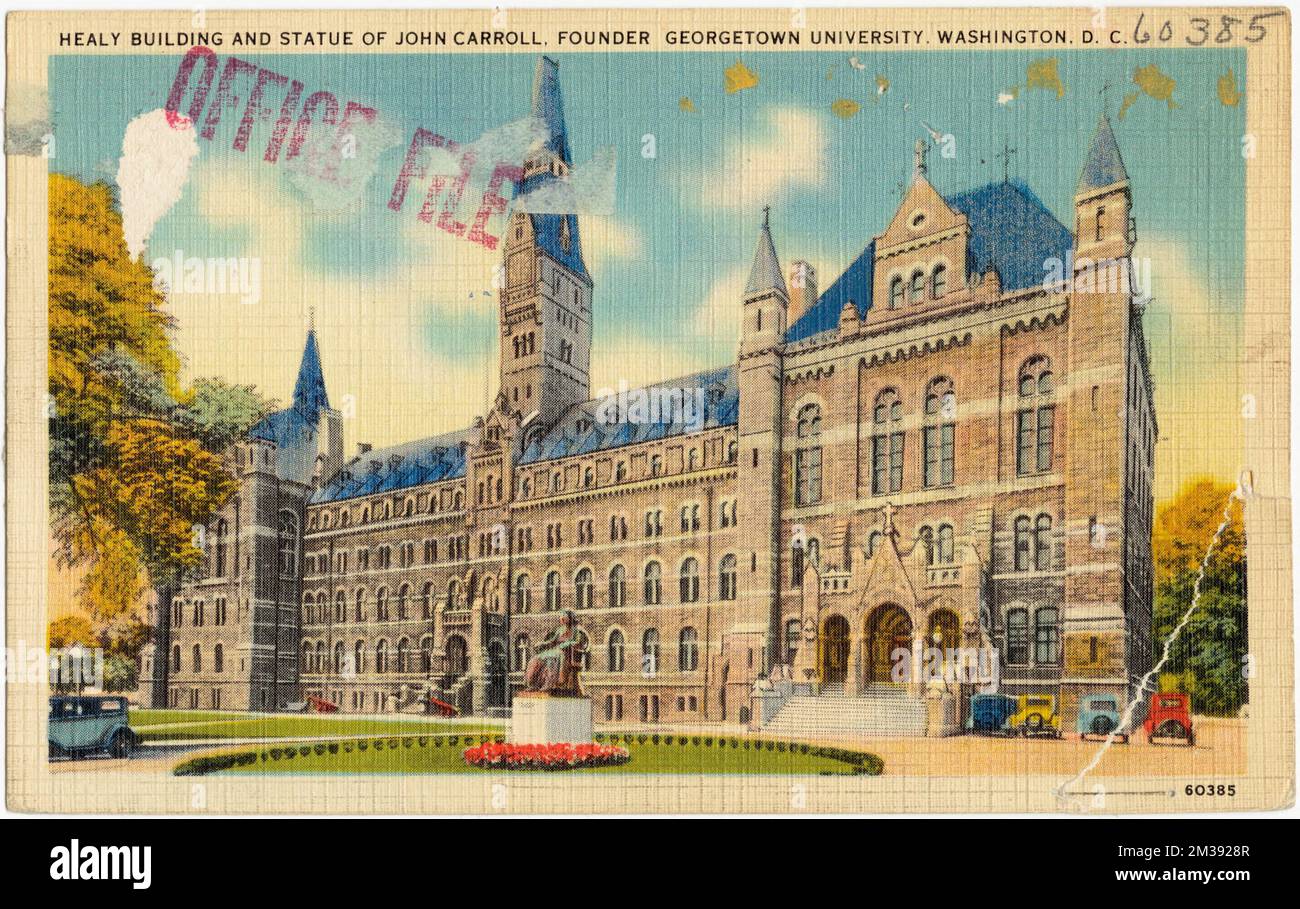 Healy building and Statue of John Carroll, founder Georgetown ...
