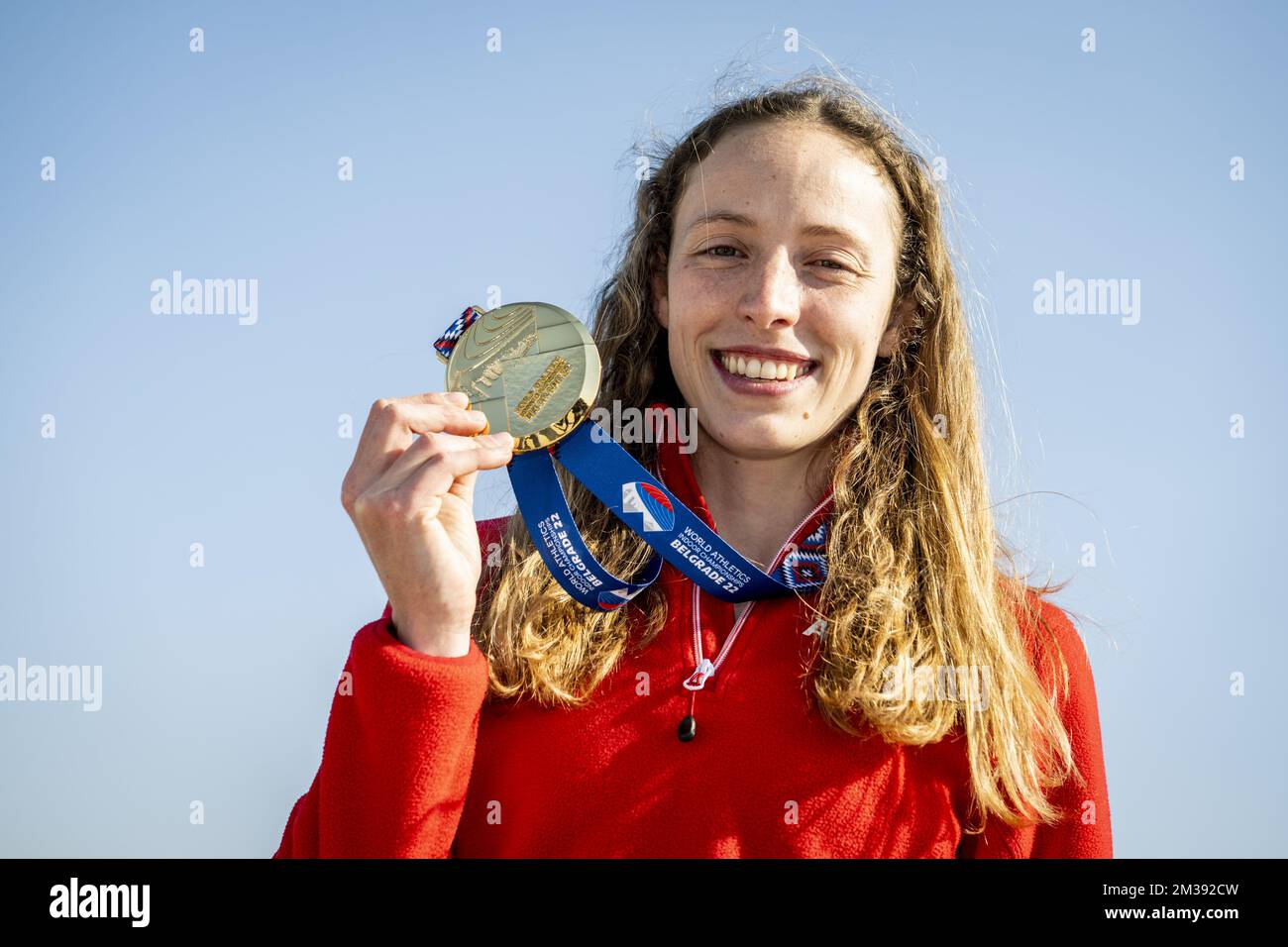 Belgian Noor Vidts poses for the photographer with her golden medal ...