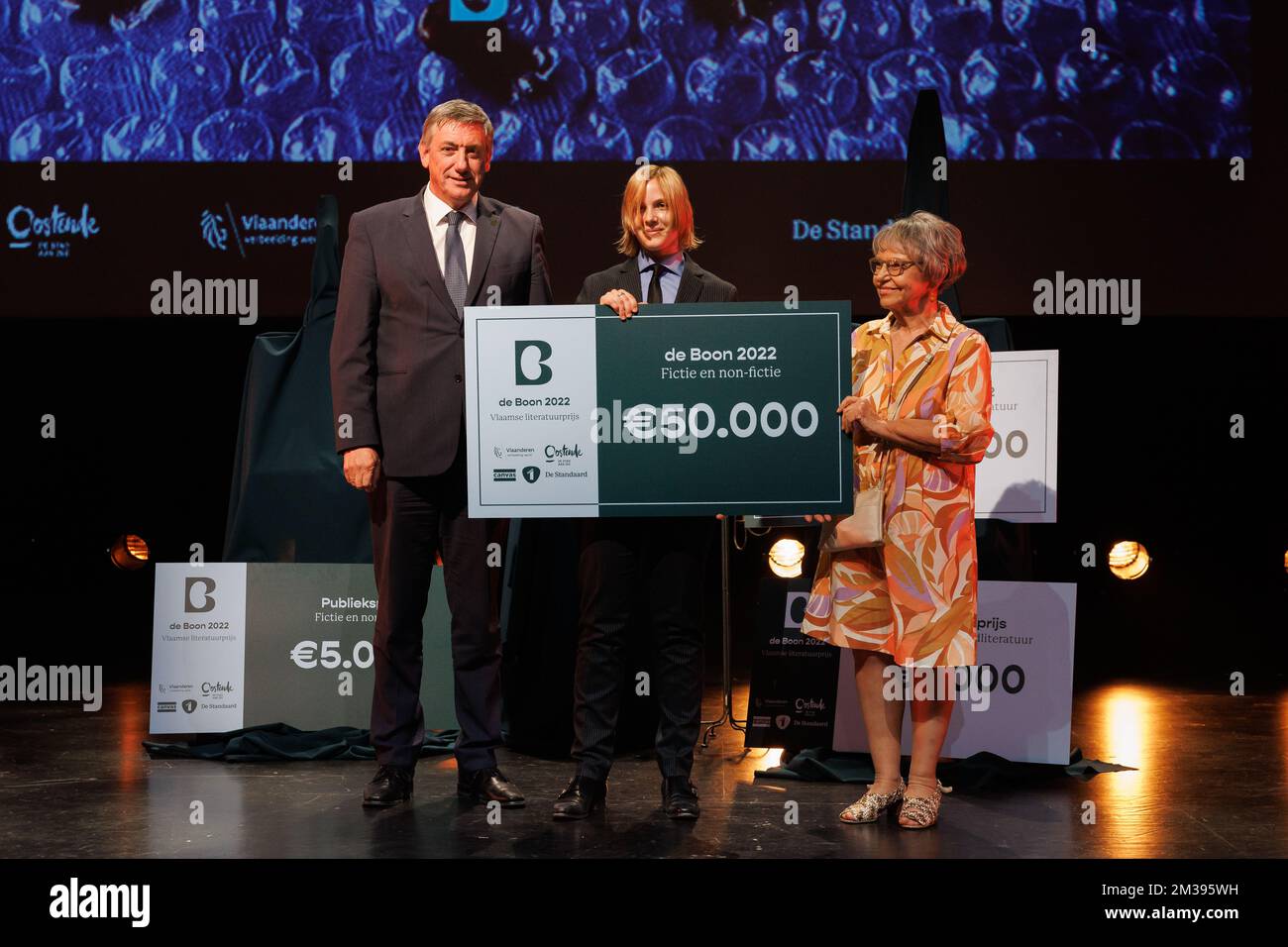 Litterature jeunesse hi-res stock photography and images - Alamy