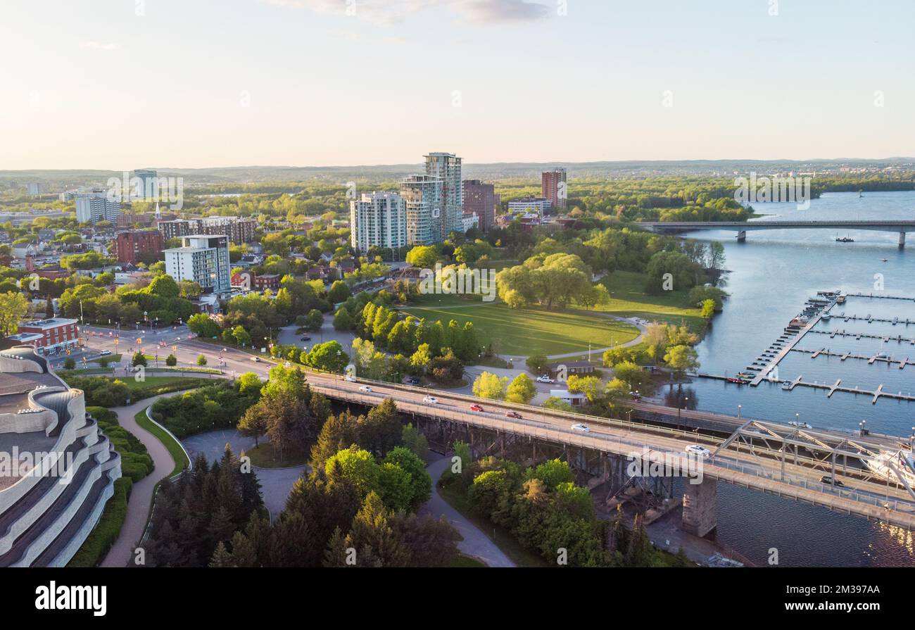 Gatineau quebec old hull hi-res stock photography and images - Alamy