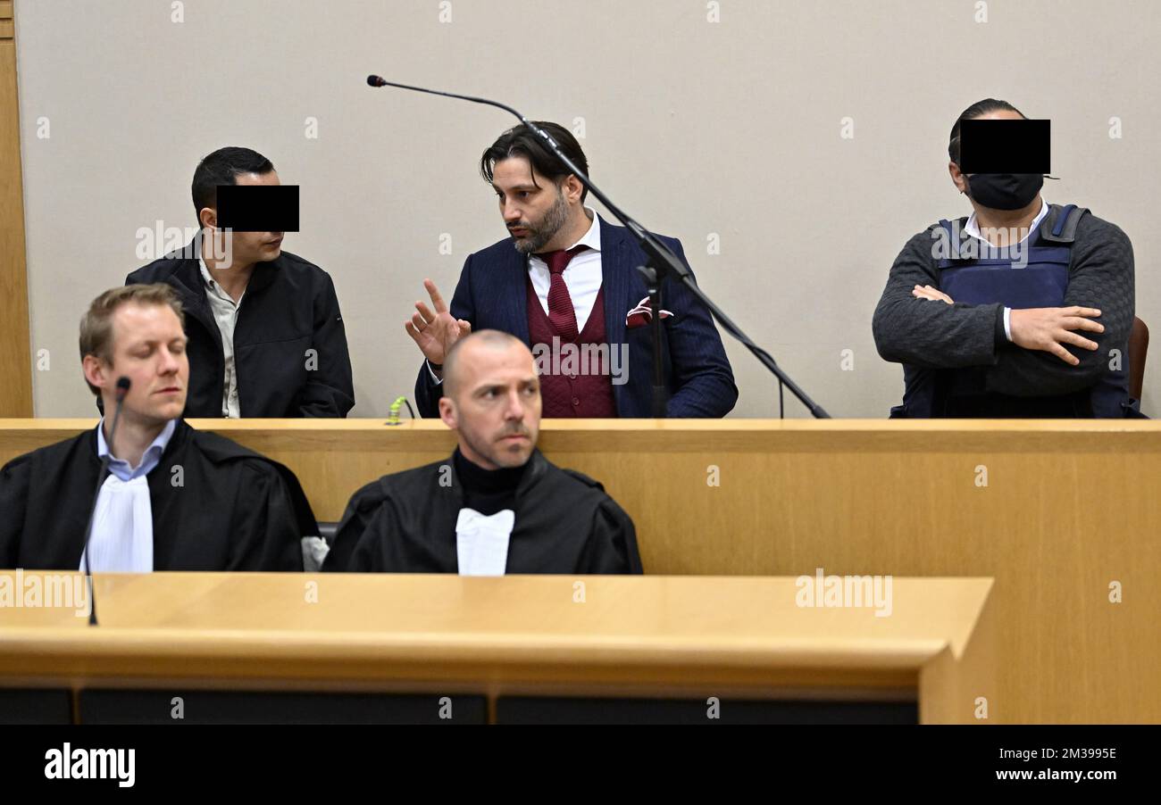 The accused Dragisa Hamidovic (L) , The translator (C) and accused ...