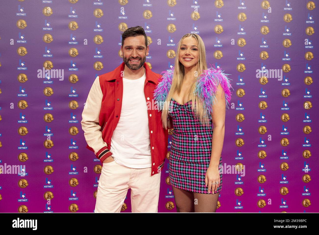 Singer Metejoor and singer Emma Heesters pictured during the 'Gala van ...