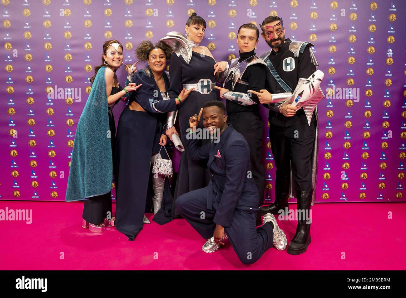 The cast of 'De Hoppers' pictured during the 'Gala van de Gouden K's ...