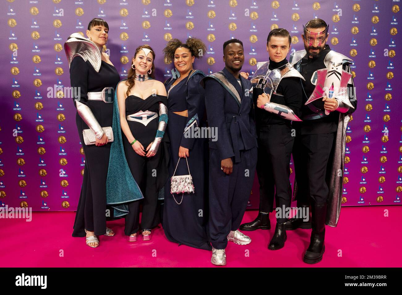 The cast of 'De Hoppers' pictured during the 'Gala van de Gouden K's ...