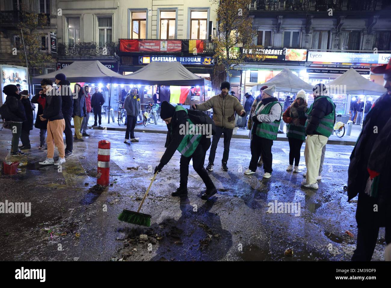 Illustration picture shows neighbourhood stewards cleaning up mess in ...