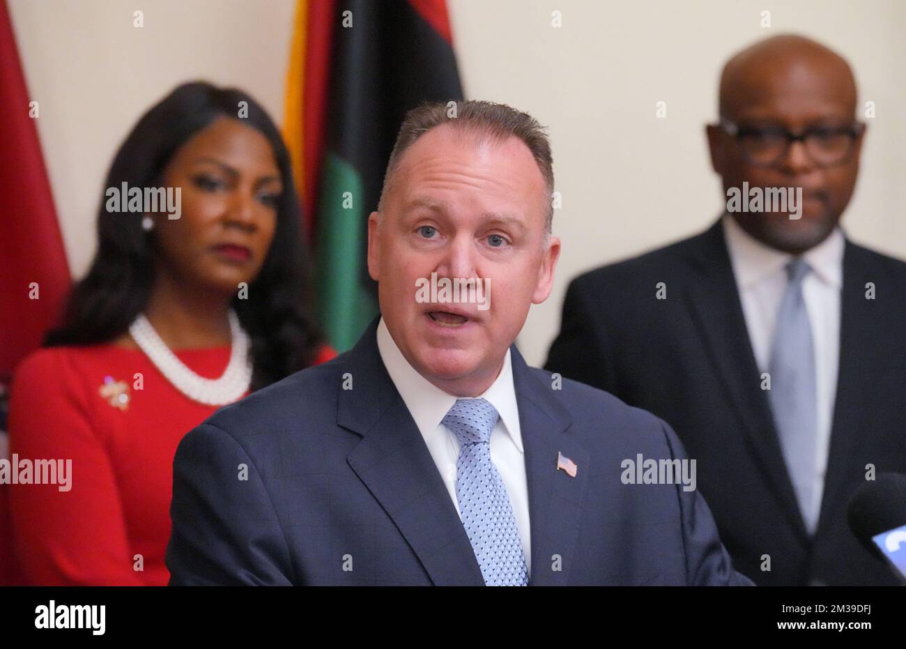 St. Louis Mayor TIshaura O. Jones and Dr. Dan Isom, Director of St ...