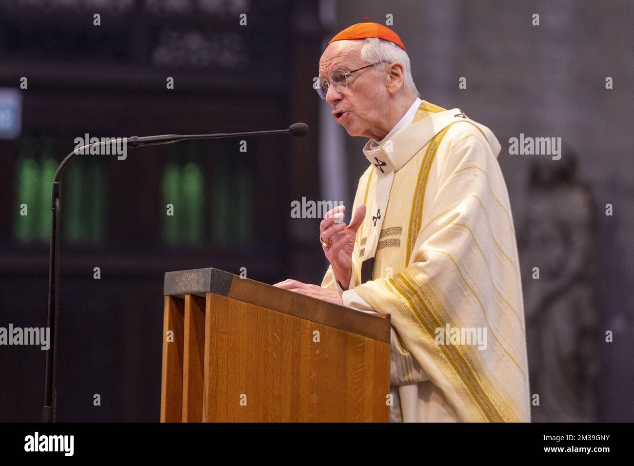 Passmis hi-res stock photography and images - Alamy