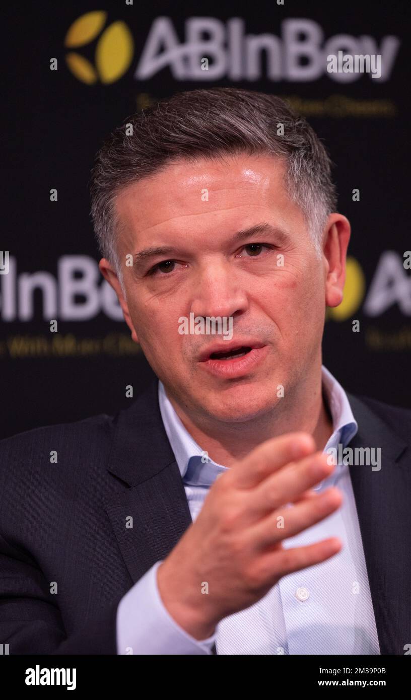 Assemblee generale des actionnaires hi-res stock photography and images ...