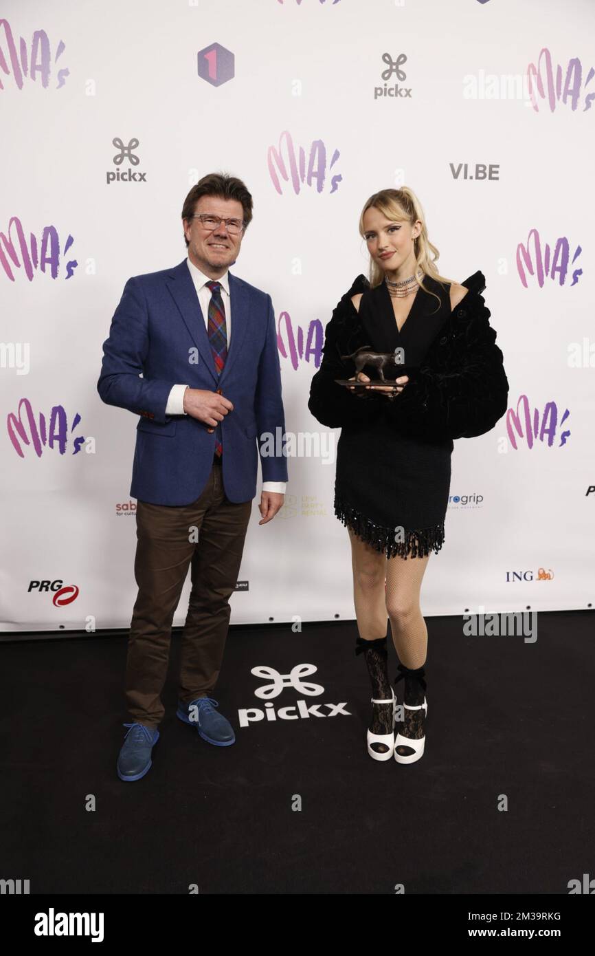 Brussels region Minister Sven Gatz and artist Angele Van Laeken ...