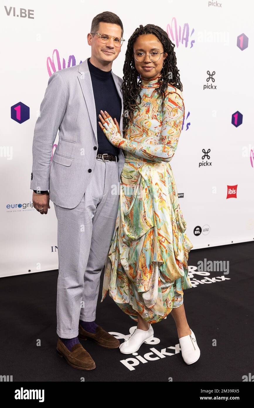 comedian Soe Nsuki and partner pictured on the red carpet at the ...