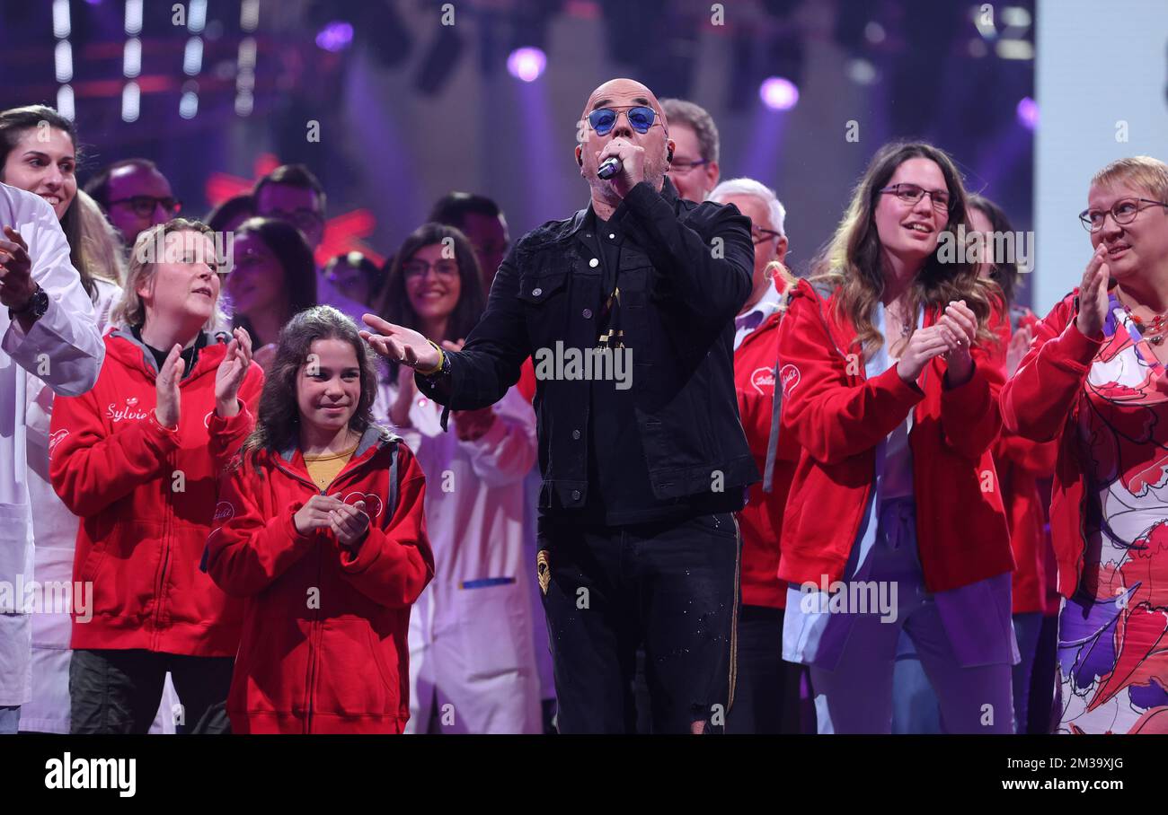 Pascal obispo 2022 hi-res stock photography and images - Alamy