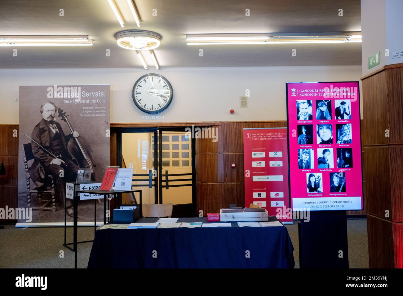 Illustration picture taken during the first session of the Queen ...