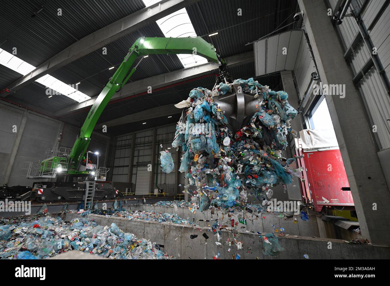 Illustration picture shows Val'Up, a new sorting center for PMD waste ...