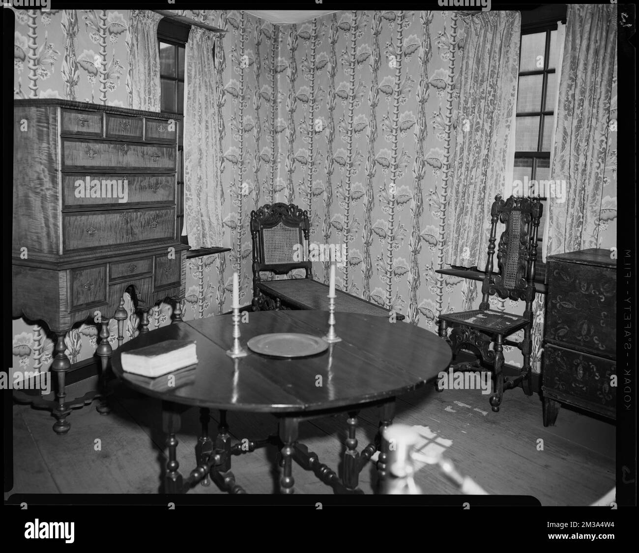 The historic old Moses Pierce-Hichborn House, 1680. 29 North Square ...