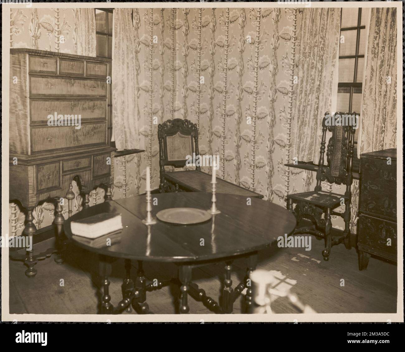 The historic old Moses Pierce-Hichborn House, 1680. 29 North Square ...