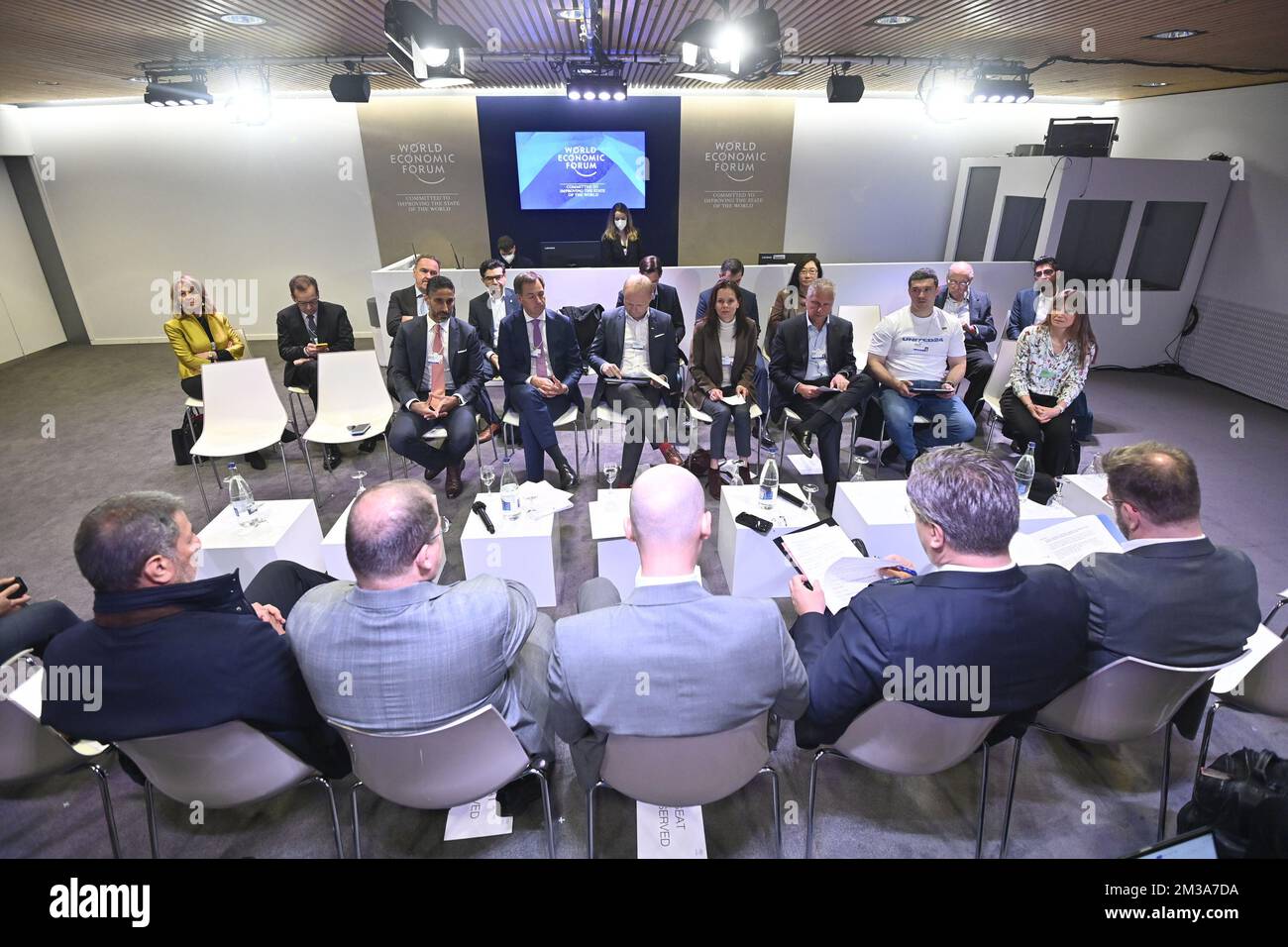 Reunion annuelle du formu economique mondial hi-res stock photography ...