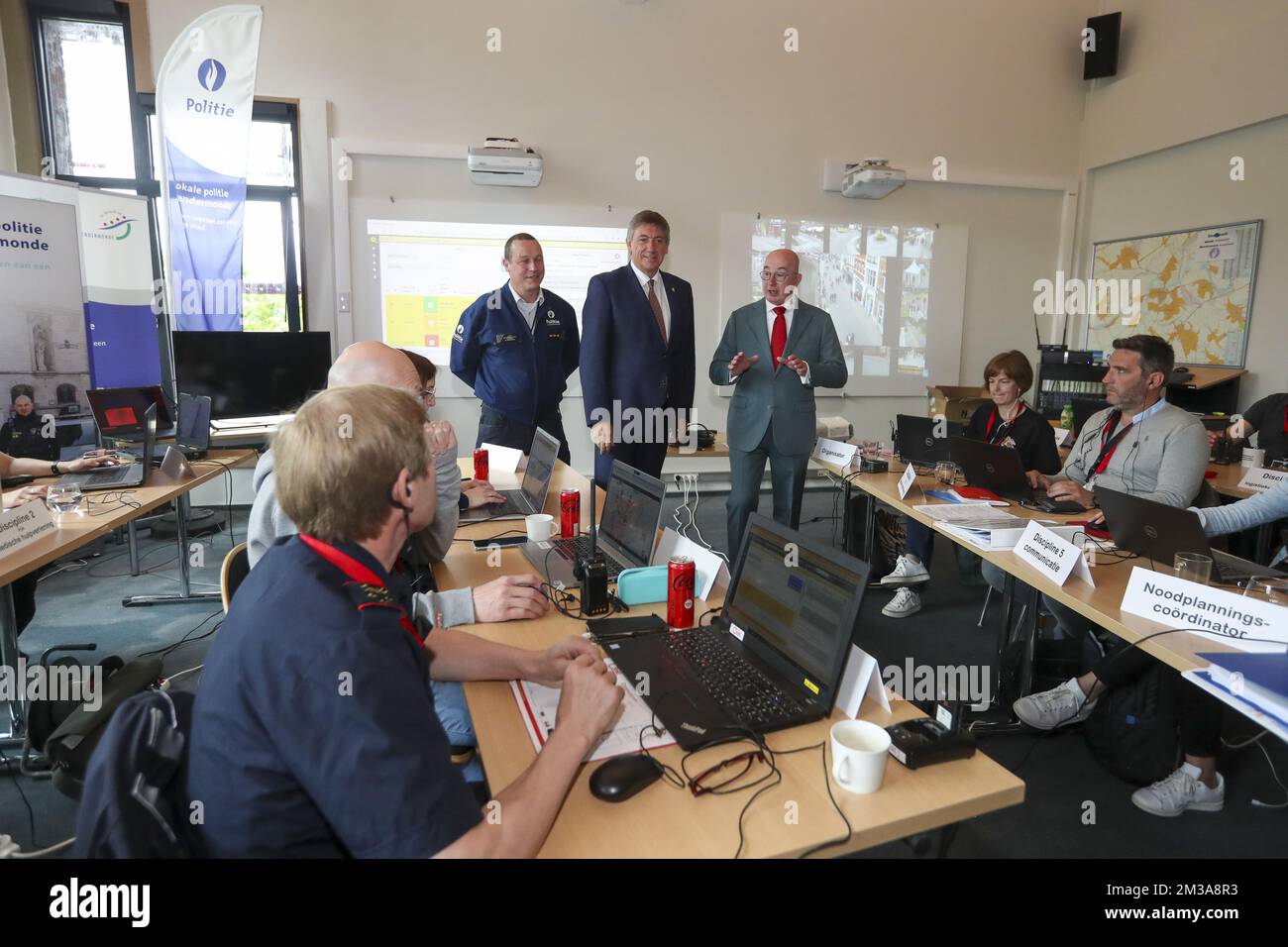 Flemish Minister President Jan Jambon (C) and Dendermonde Mayor Pieter ...