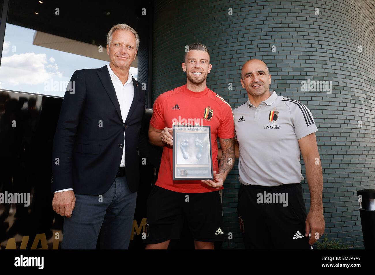 Former KBVB URBSFA CEO Peter Bossaert, Belgium's Toby Alderweireld and ...