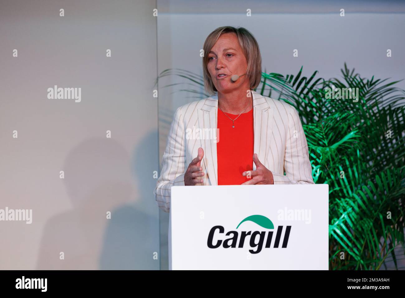 Cargill cocoa chocolate hi-res stock photography and images - Alamy