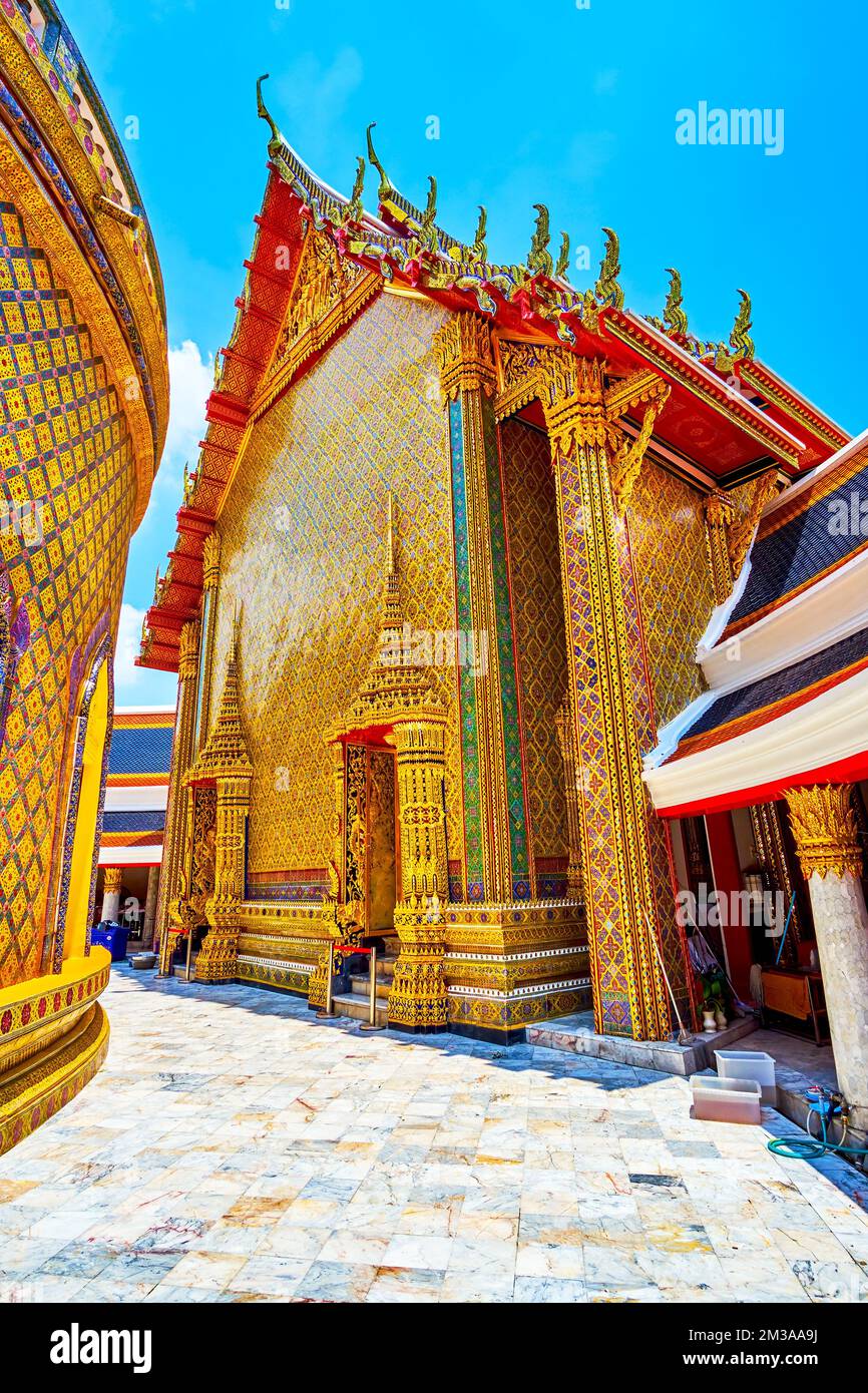 The large shrine decorated with golden ceramic tiles, Wat Ratchabophit ...