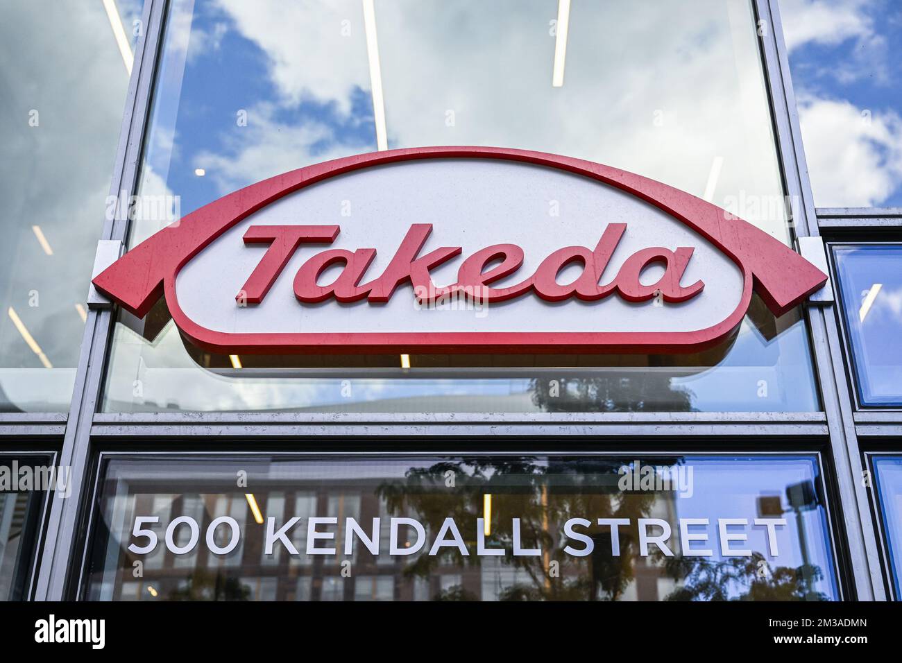 Takeda logo hi-res stock photography and images - Alamy