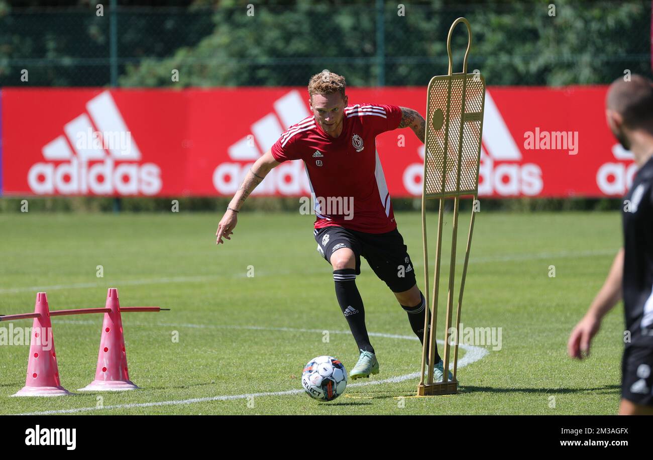Standard's Renaud Emond pictured during a training session ahead of the ...