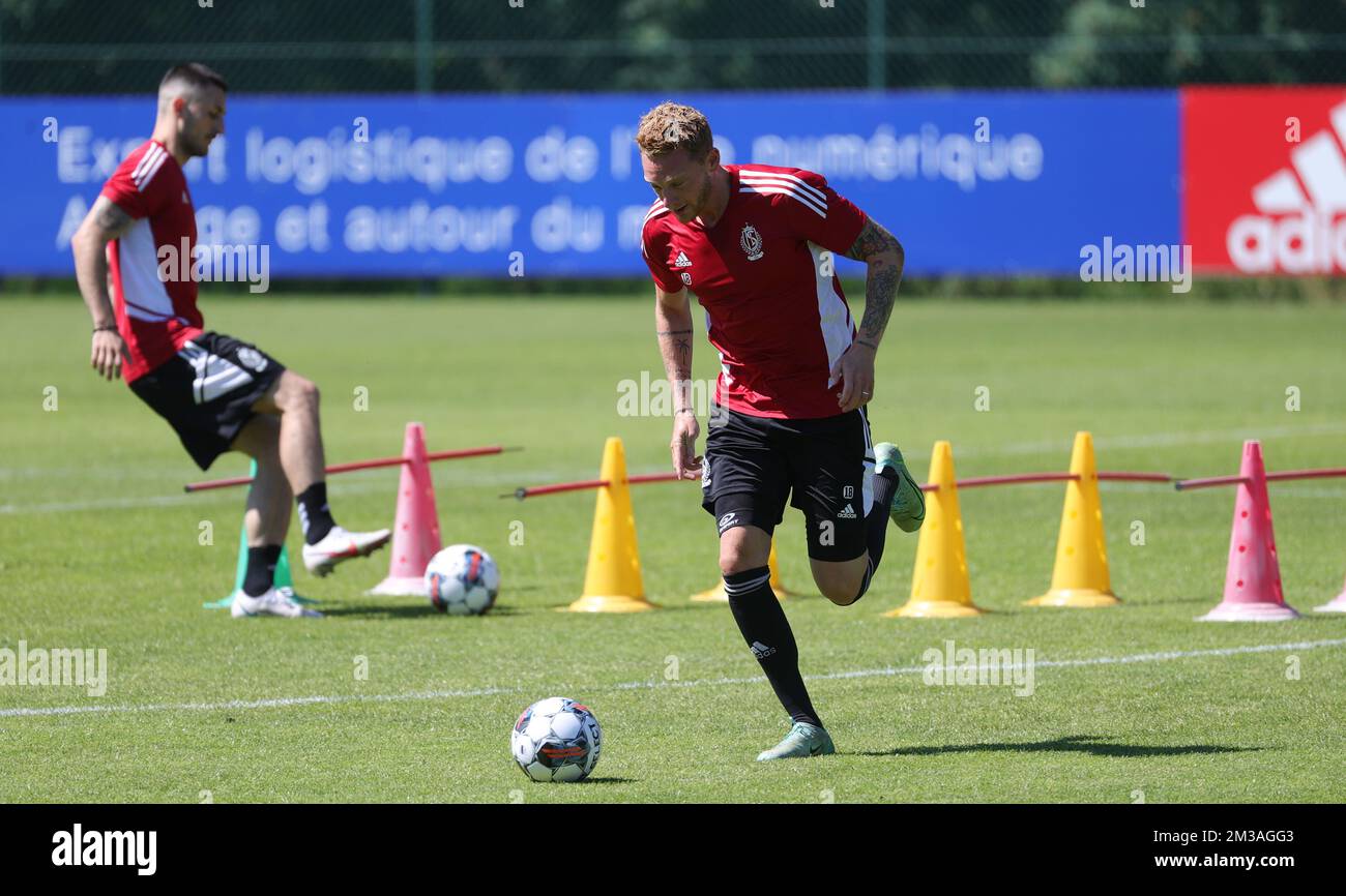 Standard's Renaud Emond pictured during a training session ahead of the ...