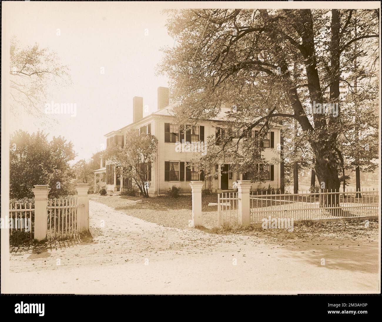 Home of Ralph Waldo Emerson , Houses, Historic buildings, Emerson ...