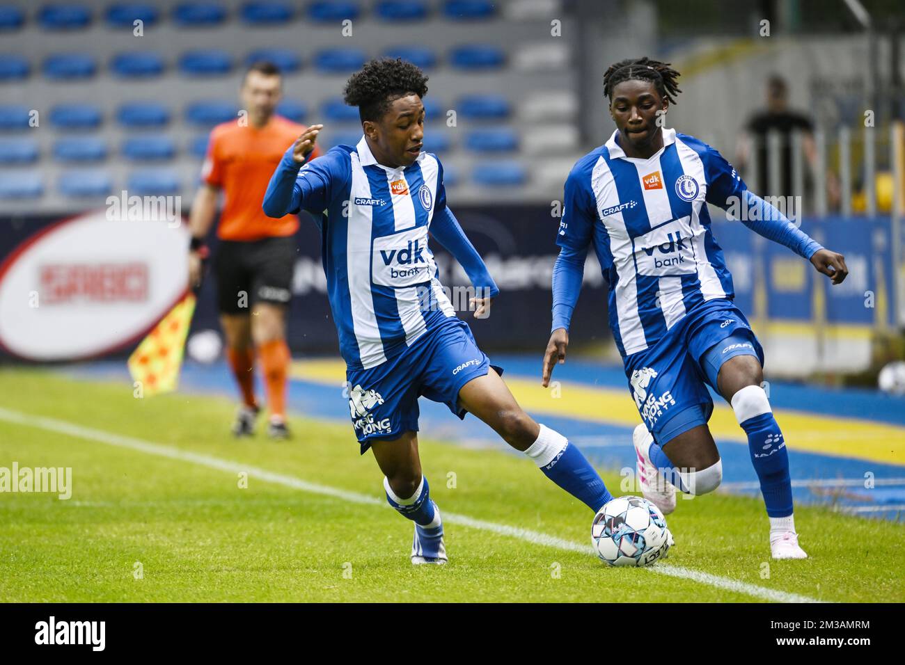 Gent's Malick Fofana and Gent's Justin Munezero pictured in action ...