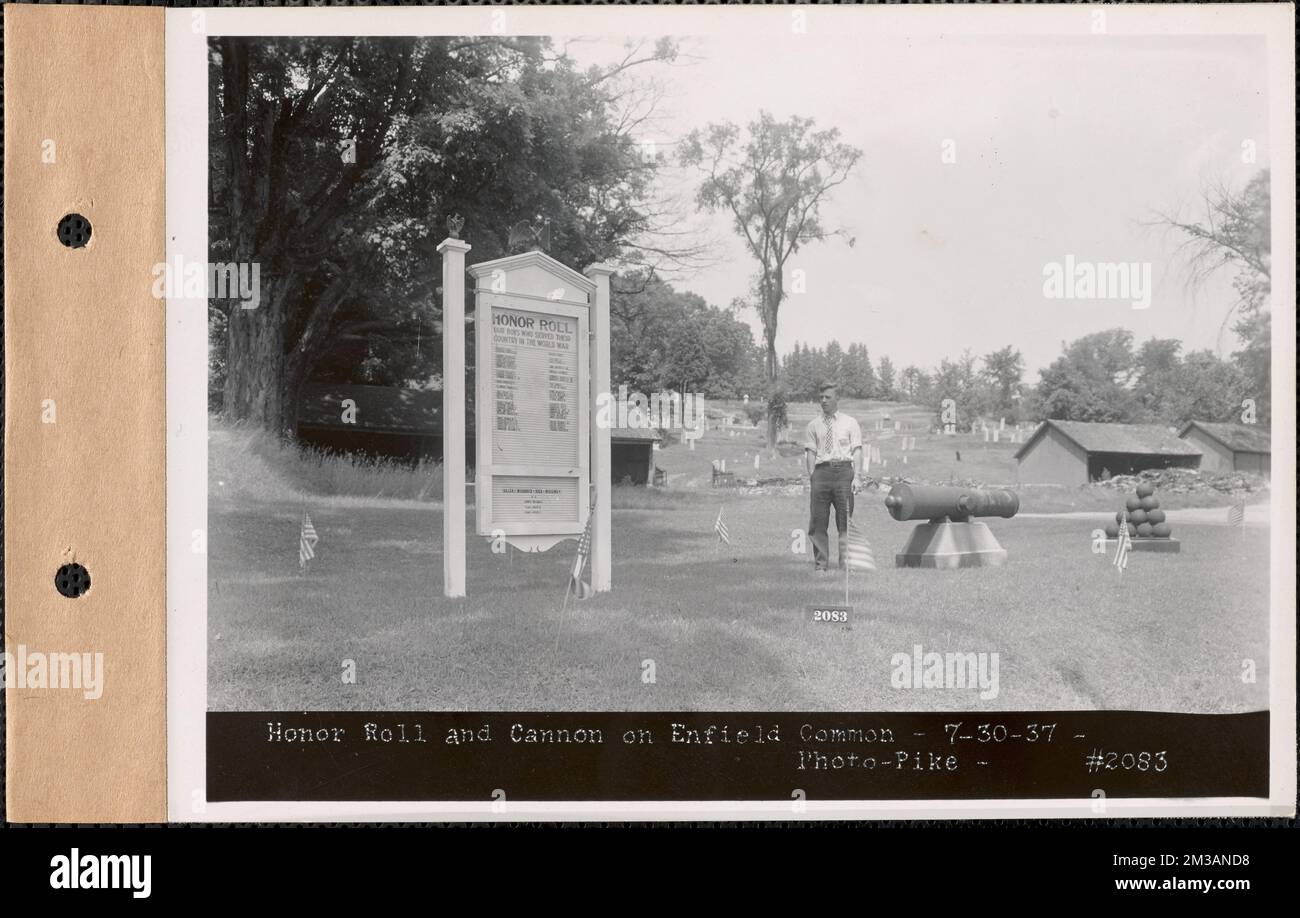 Honor roll and cannon on Enfield Common, Enfield, Mass., July 30, 1937 ...