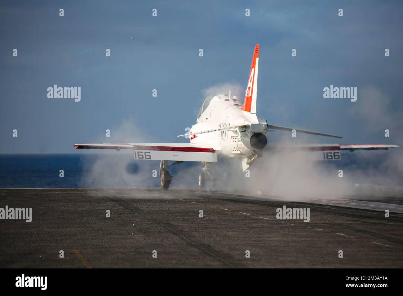 220930-N-VI910-1289 PACIFIC OCEAN (Sept. 30, 2022) A T-45C Goshawk ...