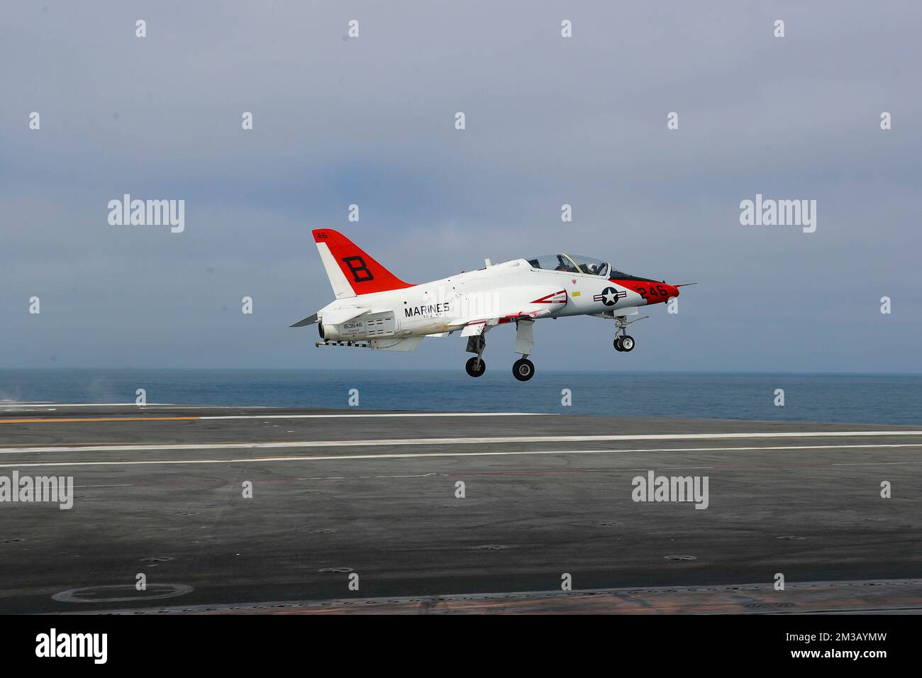 220928-N-CH260-1130 PACIFIC OCEAN (Sept. 28, 2022) A T-45C Goshawk ...