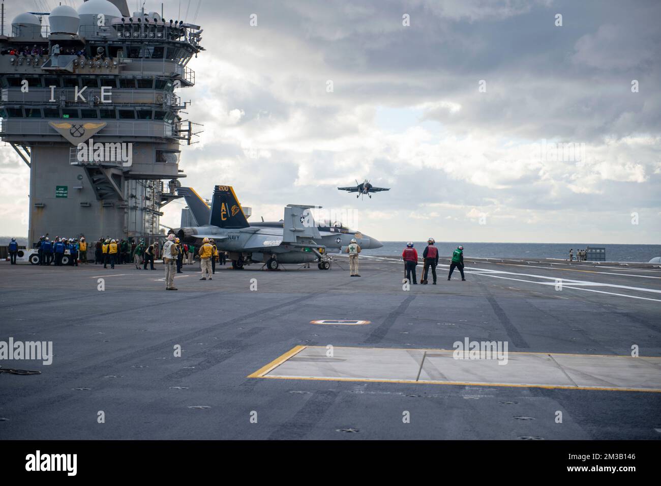 ATLANTIC OCEAN (Dec. 13, 2022) An F/A-18E Super Hornet fighter jet ...