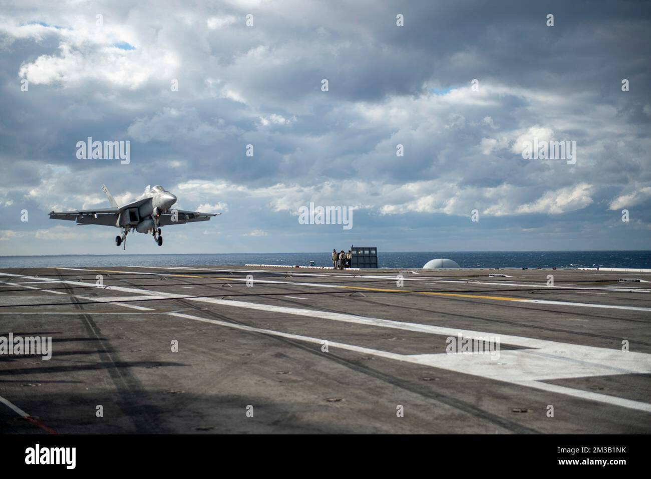 ATLANTIC OCEAN (Dec. 13, 2022) An F/A-18E Super Hornet fighter jet ...