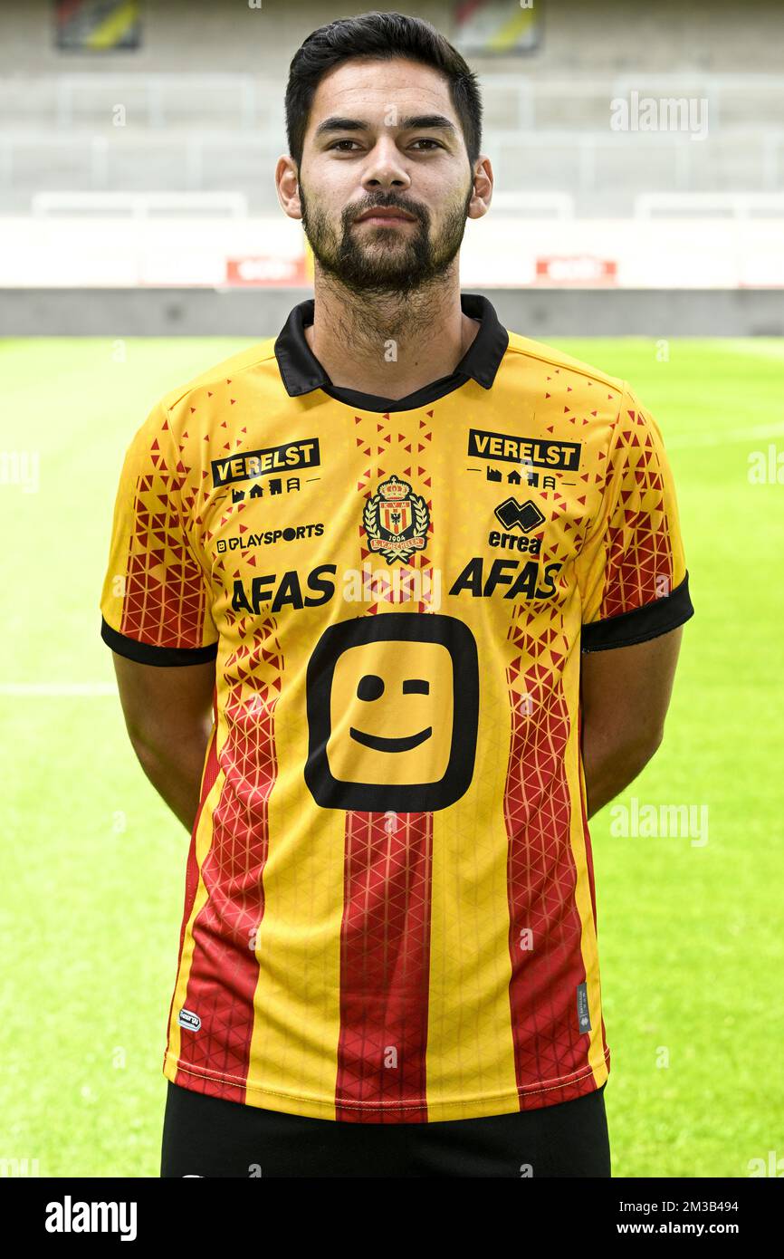 Mechelen's Sandy Walsh poses for the photographer, at the 2022-2023 ...