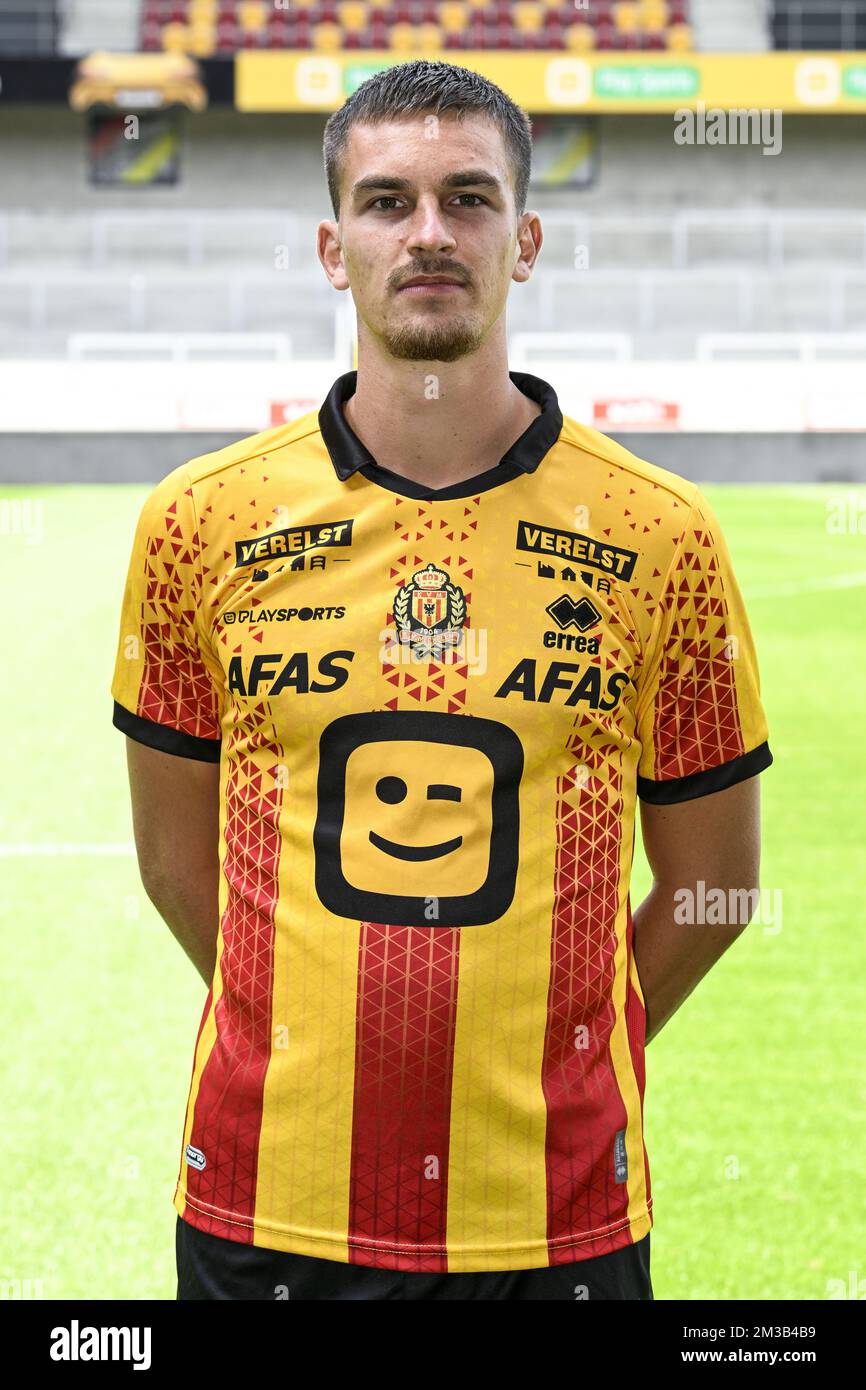 Mechelen's Alec Van Hoorenbeeck poses for the photographer, at the 2022 ...