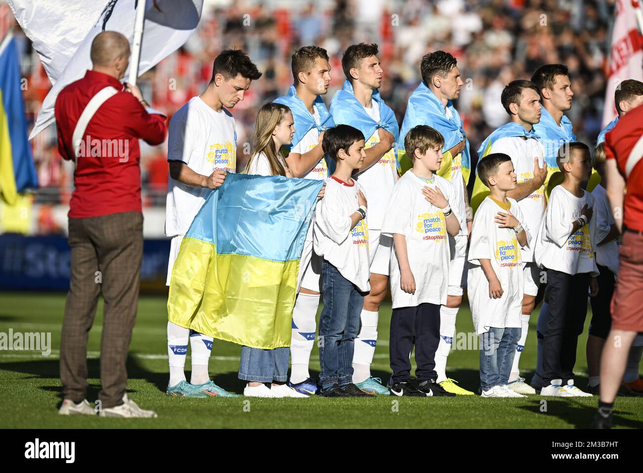 Ukrainian flag football 2022 hi-res stock photography and images - Alamy