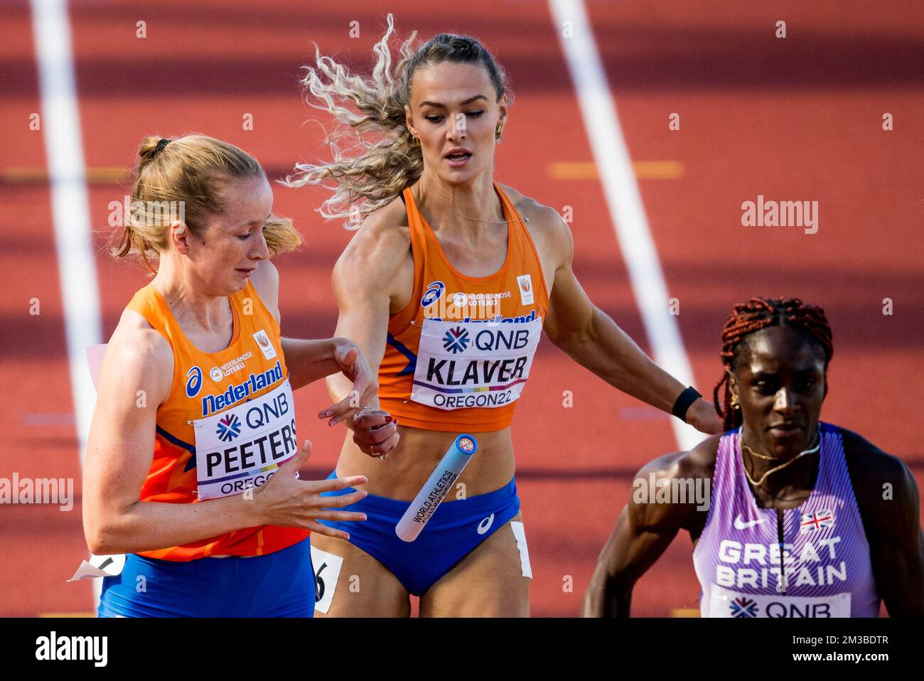 Dutch Cathelijn Peeters and Dutch Lieke Klaver pictured in action ...