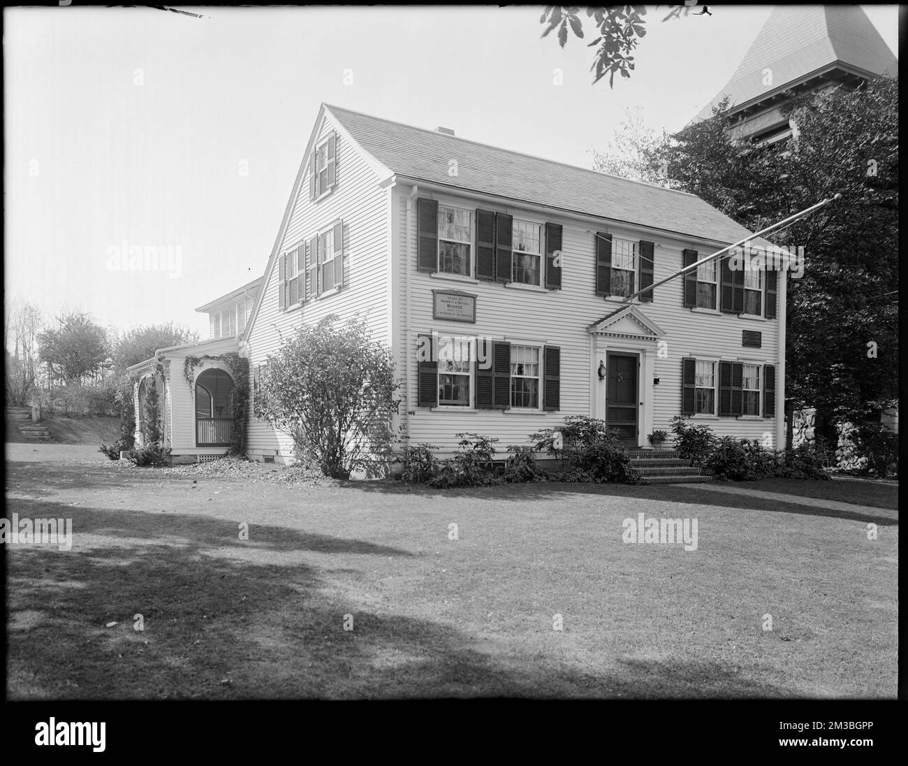 House of Marret and Nathan Munroe, Lexington, Mass. , Houses, Historic ...