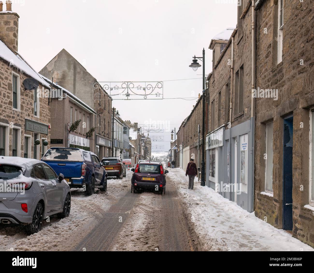 Keith, Moray, UK. 14th Dec, 2022. This is Mid Street, main Shopping ...