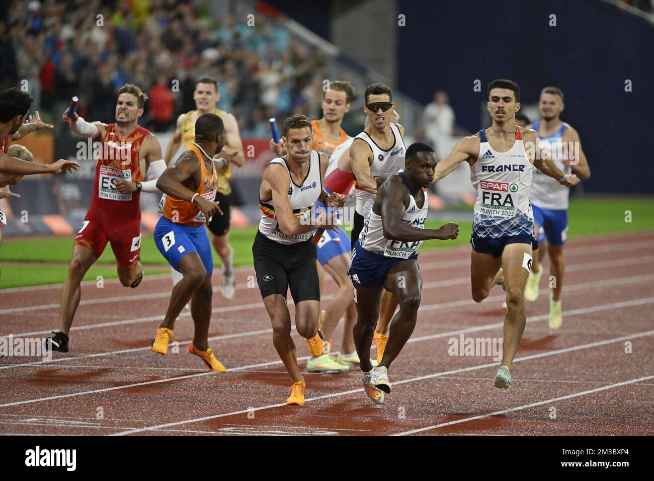 Belgian Kevin Borlee hands out the relay to Belgian Dylan Borlee at the ...