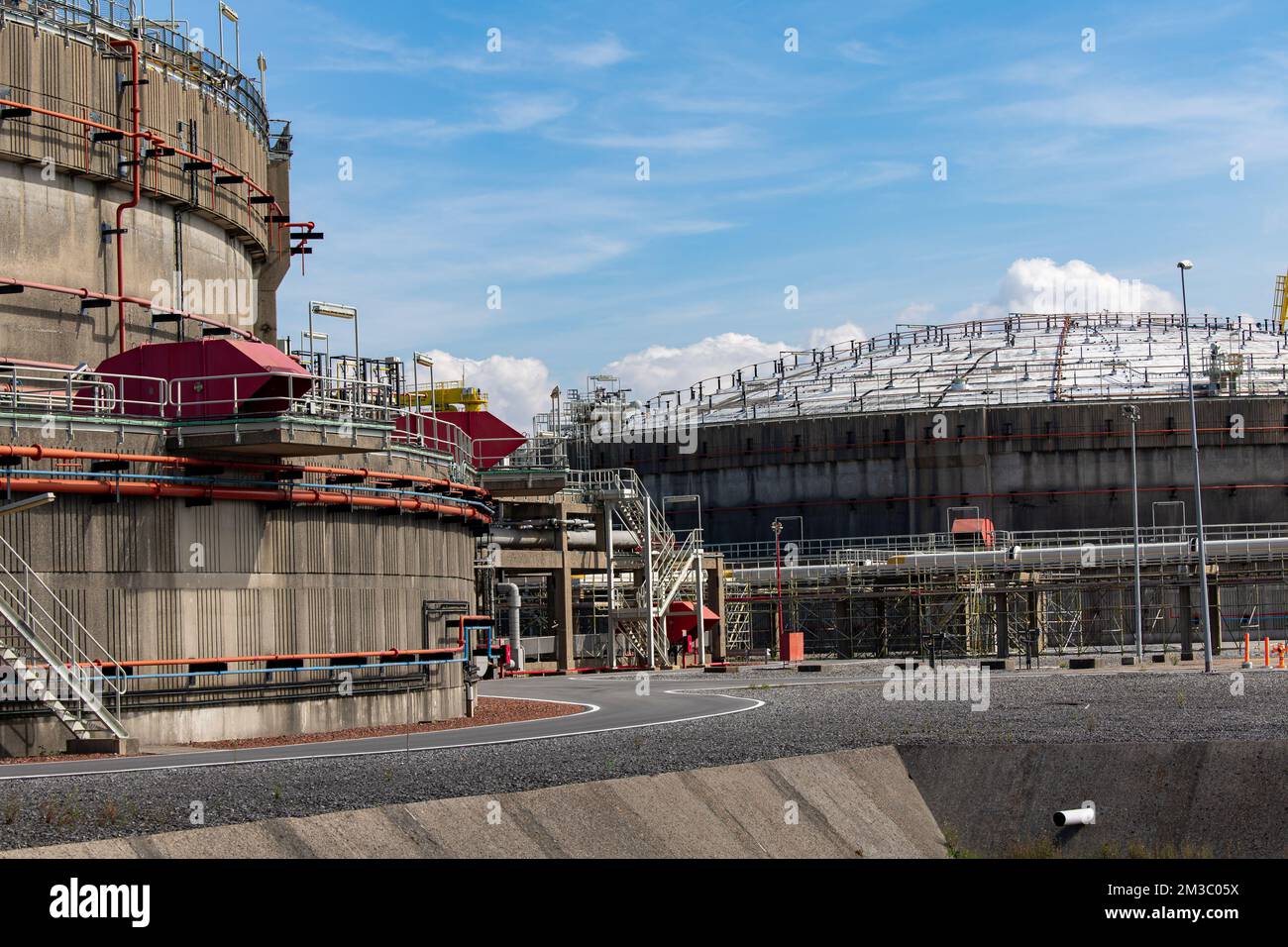 Illustration picture shows a visit to the Fluxys LNG-terminal ...