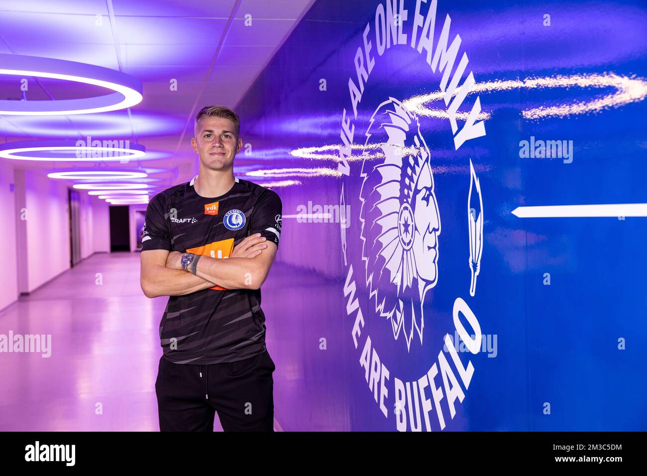 French goalkeeper Paul Nardi pictured at the signing of his contract at ...