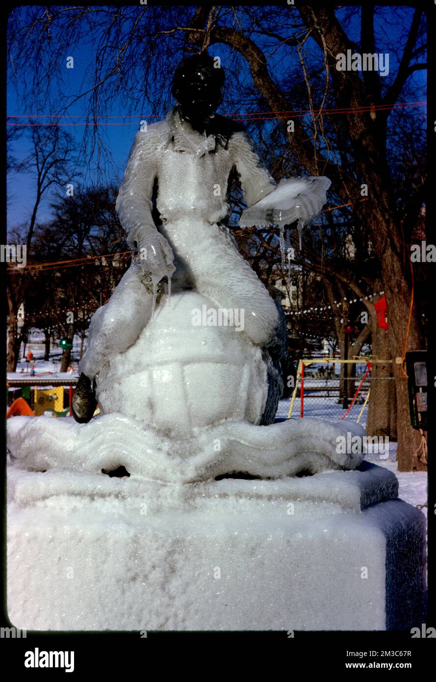 Ice spaces hi-res stock photography and images - Alamy