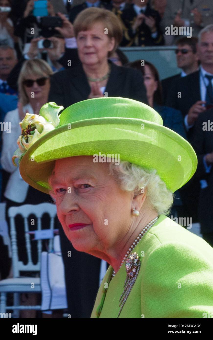 20140606 - OUISTREHAM, FRANCE: Britain's Queen Elizabeth II and German ...