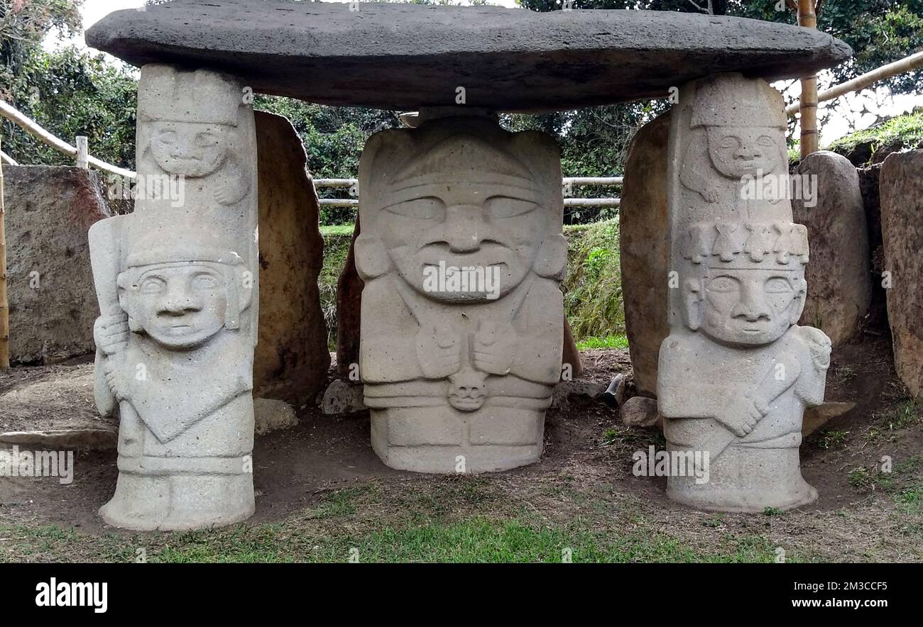 Human sacrifice inca hi-res stock photography and images - Alamy