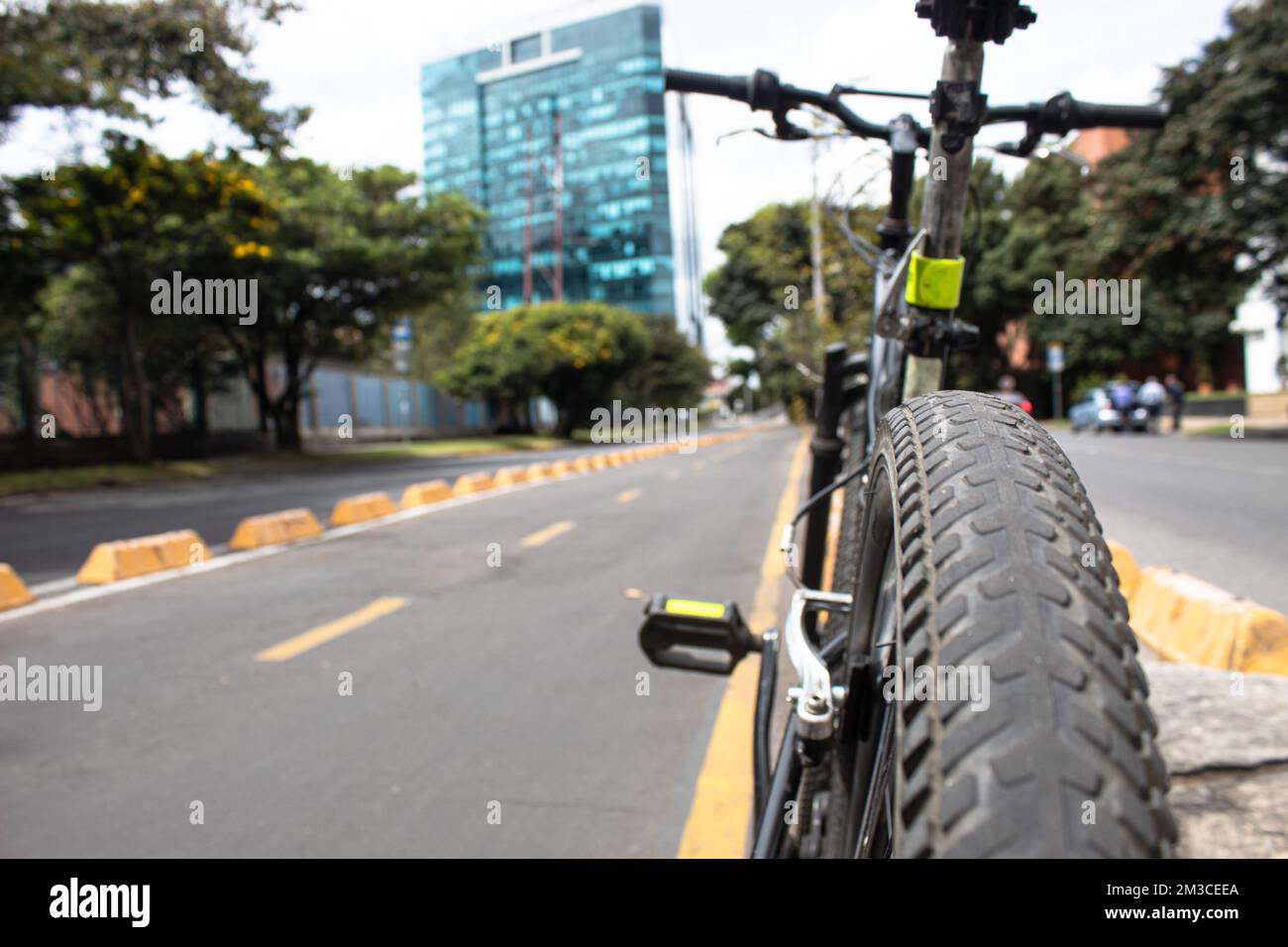 Bogota colombia landscape bicycle hi-res stock photography and images ...