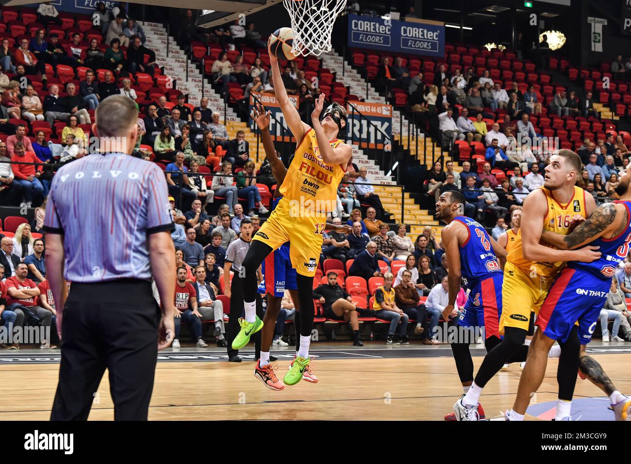 Oostende's Vrenz Bleijenbergh pictured in action during a basketball ...